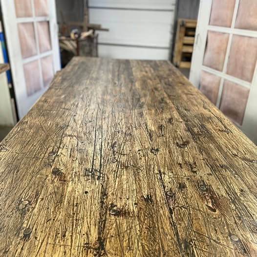Reclaimed Boxcar & Cargo Wood Countertops – Boxcar Woody Stockyards City