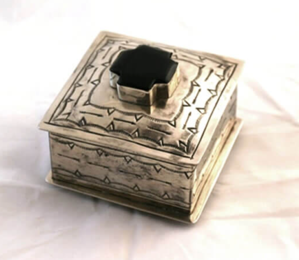 Stamped Silver Box w/ Onyx Cross – Boxcar Woody Stockyards City